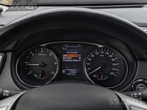 Черный Ниссан ИксТрейл 2017 в Тукумс, объемом двигателя 1.60 л и пробегом 129 тыс. км за 13500 €, фото 18 на AUTOMOTO.COM.LV