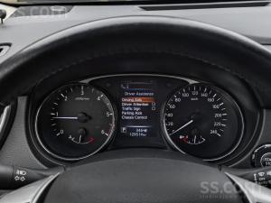 Черный Ниссан ИксТрейл 2017 в Тукумс, объемом двигателя 1.60 л и пробегом 129 тыс. км за 13500 €, фото 20 на AUTOMOTO.COM.LV