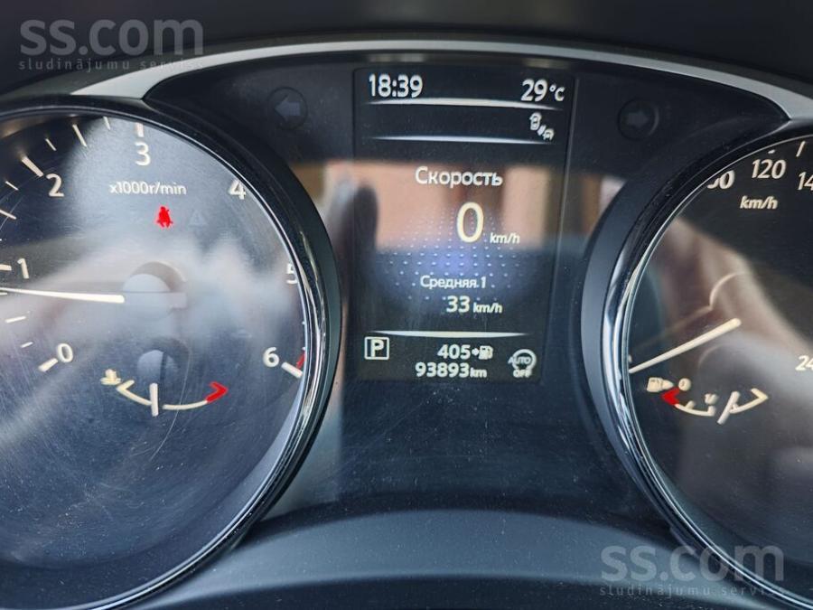 Melns Nissan X-Trail 2017 Rēzekne, ar dzinēja tilpumu 1.60 L un nobraukumu 92 tūkst. km par 10500 €, foto 4 vietnē AUTOMOTO.COM.LV