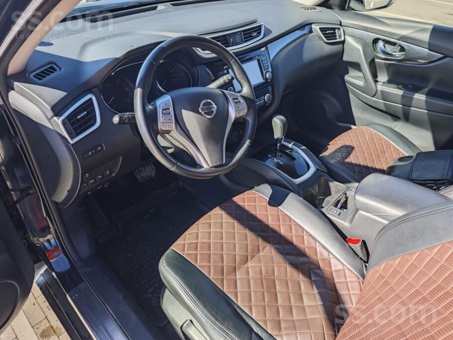 Melns Nissan X-Trail 2017 Rēzekne, ar dzinēja tilpumu 1.60 L un nobraukumu 92 tūkst. km par 10500 €, foto 5 vietnē AUTOMOTO.COM.LV