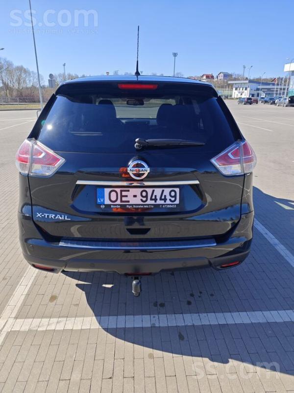 Melns Nissan X-Trail 2017 Rēzekne, ar dzinēja tilpumu 1.60 L un nobraukumu 92 tūkst. km par 10500 €, foto 5 vietnē AUTOMOTO.COM.LV