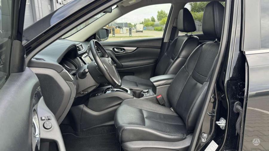 Melns Nissan X-Trail 2017 Viļņa, ar dzinēja tilpumu 2.00 L un nobraukumu 90 tūkst. km par 15990 €, foto 17 vietnē AUTOMOTO.COM.LV