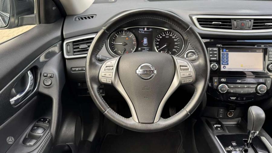Melns Nissan X-Trail 2017 Viļņa, ar dzinēja tilpumu 2.00 L un nobraukumu 90 tūkst. km par 15990 €, foto 27 vietnē AUTOMOTO.COM.LV
