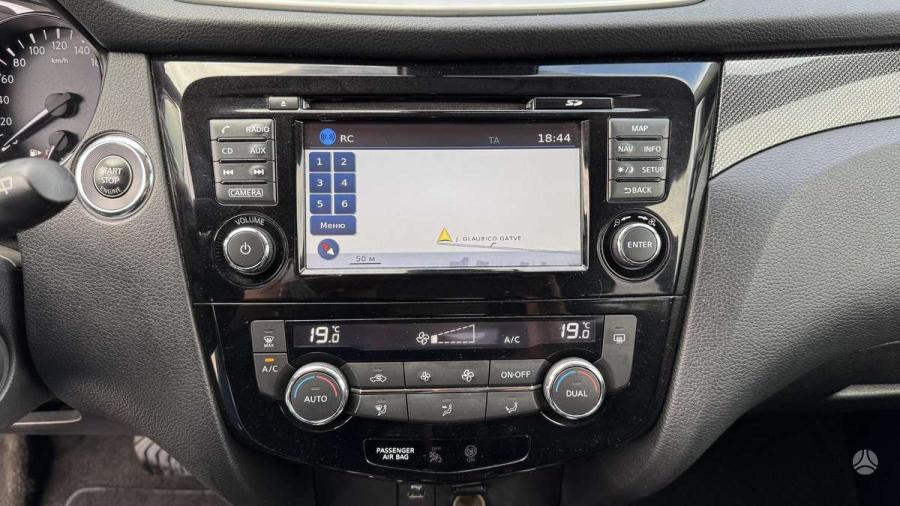 Melns Nissan X-Trail 2017 Viļņa, ar dzinēja tilpumu 2.00 L un nobraukumu 90 tūkst. km par 15990 €, foto 30 vietnē AUTOMOTO.COM.LV