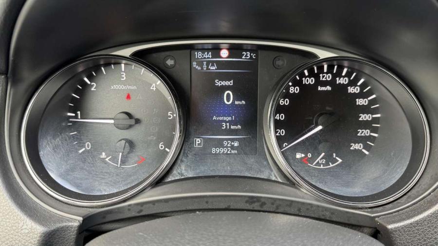 Melns Nissan X-Trail 2017 Viļņa, ar dzinēja tilpumu 2.00 L un nobraukumu 90 tūkst. km par 15990 €, foto 32 vietnē AUTOMOTO.COM.LV