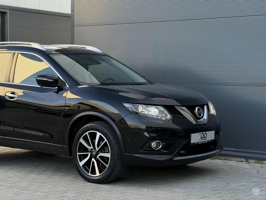 Black Nissan X-Trail 2017 in Kaunas, with an engine capacity of 2.00 L and mileage of 220 thousand km for 12790 €, photo 50 on AUTOMOTO.COM.LV