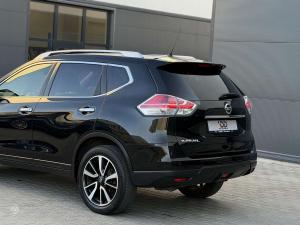 Black Nissan X-Trail 2017 in Kaunas, with an engine capacity of 2.00 L and mileage of 220 thousand km for 12790 €, photo 51 on AUTOMOTO.COM.LV
