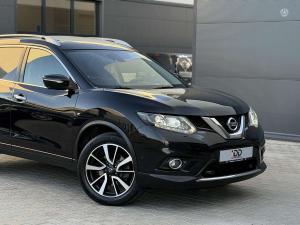 Black Nissan X-Trail 2017 in Kaunas, with an engine capacity of 2.00 L and mileage of 220 thousand km for 12790 €, photo 52 on AUTOMOTO.COM.LV