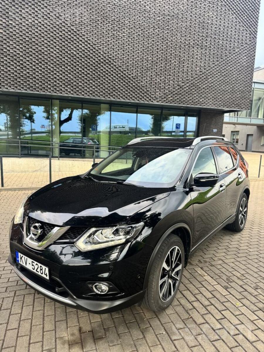 Melns Nissan X-Trail 2017 Daugavpils, ar dzinēja tilpumu 1.60 L un nobraukumu 173 tūkst. km par 11000 €, foto 8 vietnē AUTOMOTO.COM.LV