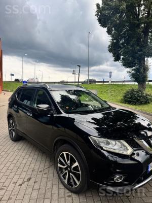 Melns Nissan X-Trail 2017 Daugavpils, ar dzinēja tilpumu 1.60 L un nobraukumu 173 tūkst. km par 11000 €, foto 9 vietnē AUTOMOTO.COM.LV