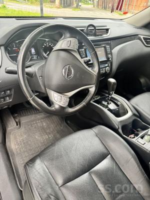 Melns Nissan X-Trail 2017 Daugavpils, ar dzinēja tilpumu 1.60 L un nobraukumu 173 tūkst. km par 11000 €, foto 11 vietnē AUTOMOTO.COM.LV