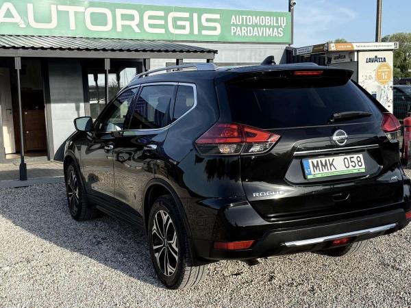 Ниссан ИксТрейл 2017 в Кретинга на AUTOMOTO.COM.LV Черный Ниссан ИксТрейл 2017 в Кретинга, объемом двигателя 2.49 л и пробегом 146 тыс. км за 11900 €, фото 10 на AUTOMOTO.COM.LV