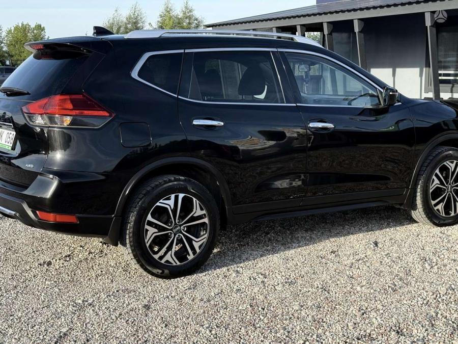 Melns Nissan X-Trail 2017 Kretinga, ar dzinēja tilpumu 2.49 L un nobraukumu 146 tūkst. km par 11900 €, foto 13 vietnē AUTOMOTO.COM.LV