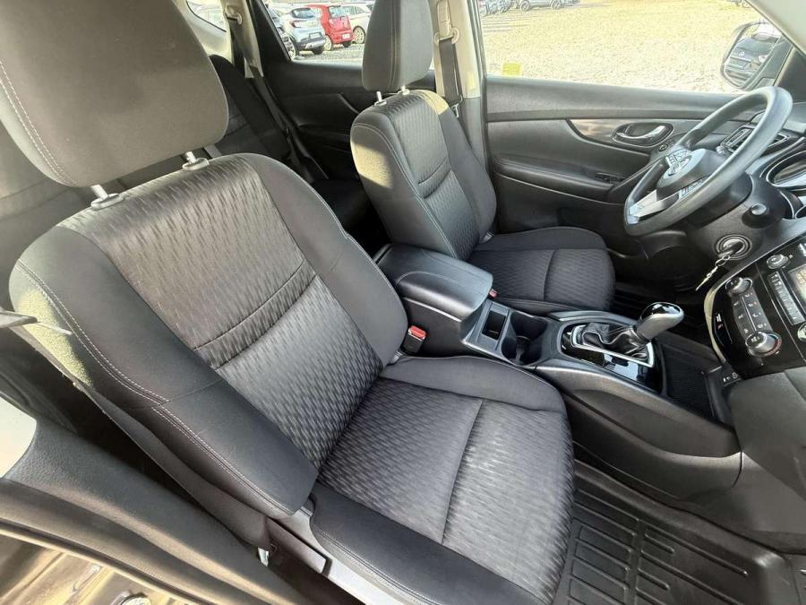 Melns Nissan X-Trail 2017 Kretinga, ar dzinēja tilpumu 2.49 L un nobraukumu 146 tūkst. km par 11900 €, foto 31 vietnē AUTOMOTO.COM.LV