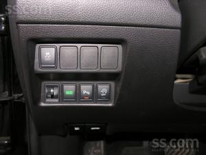 Melns Nissan X-Trail 2017 Rīga, ar dzinēja tilpumu 1.60 L un nobraukumu 96 tūkst. km par 9700 €, foto 17 vietnē AUTOMOTO.COM.LV