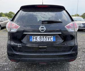 Melns Nissan X-Trail 2017 Šauļi, ar dzinēja tilpumu 1.60 L un nobraukumu 260 tūkst. km par 8200 €, foto 6 vietnē AUTOMOTO.COM.LV