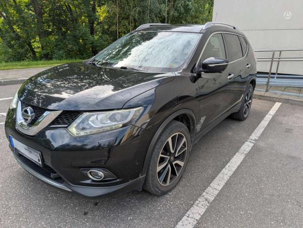 Nissan X-Trail 2017 Viļņa vietnē Melns Nissan X-Trail 2017 Viļņa, ar dzinēja tilpumu 2.00 L un nobraukumu 150 tūkst. km par 14500 €, foto 4 vietnē AUTOMOTO.COM.LV
