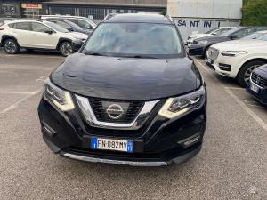Black Nissan X-Trail 2018 in Kaunas, with an engine capacity of 2.00 L and mileage of 205 thousand km for 13800 €, photo 5 on AUTOMOTO.COM.LV