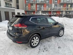 Black Nissan X-Trail 2018 in Klaipeda, with an engine capacity of 2.50 L and mileage of 80 thousand km for 10500 €, photo 5 on AUTOMOTO.COM.LV