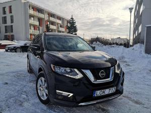 Black Nissan X-Trail 2018 in Klaipeda, with an engine capacity of 2.50 L and mileage of 80 thousand km for 10500 €, photo 7 on AUTOMOTO.COM.LV