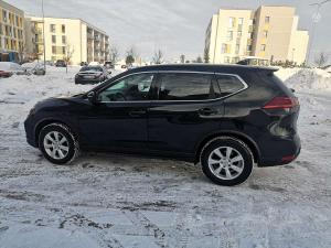 Black Nissan X-Trail 2018 in Klaipeda, with an engine capacity of 2.50 L and mileage of 80 thousand km for 10500 €, photo 12 on AUTOMOTO.COM.LV