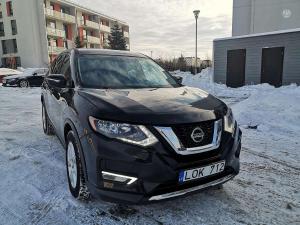 Black Nissan X-Trail 2018 in Klaipeda, with an engine capacity of 2.50 L and mileage of 80 thousand km for 10500 €, photo 17 on AUTOMOTO.COM.LV