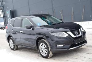Black Nissan X-Trail 2018 in Vilnius, with an engine capacity of 2.00 L and mileage of 190 thousand km for 13950 €, photo 3 on AUTOMOTO.COM.LV
