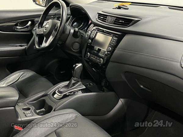 Melns Nissan X-Trail 2018 Tallina, ar dzinēja tilpumu 1.60 L un nobraukumu 149 tūkst. km par 13500 €, foto 3 vietnē AUTOMOTO.COM.LV