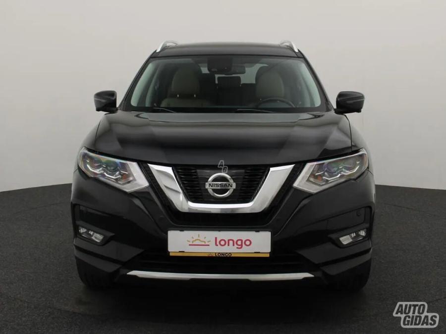 Black Nissan X-Trail 2018 in Vilnius, with an engine capacity of 1.60 L and mileage of 163 thousand km for 16699 €, photo 4 on AUTOMOTO.COM.LV
