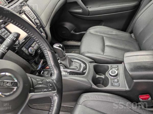 Melns Nissan X-Trail 2018 Jelgava, ar dzinēja tilpumu 2.00 L un nobraukumu 109 tūkst. km par 15000 €, foto 4 vietnē AUTOMOTO.COM.LV
