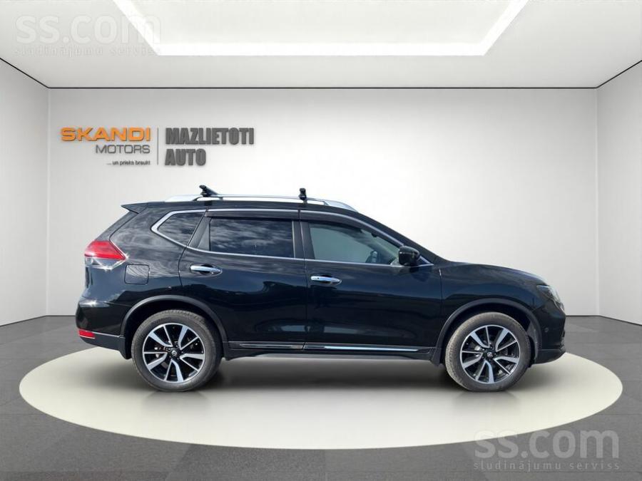 Melns Nissan X-Trail 2018 Rīga, ar dzinēja tilpumu 2.00 L un nobraukumu 125 tūkst. km par 13490 €, foto 8 vietnē AUTOMOTO.COM.LV
