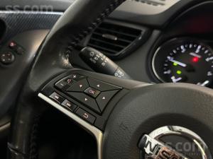 Black Nissan X-Trail 2018 in Riga, with an engine capacity of 2.00 L and mileage of 185 thousand km for 14900 €, photo 13 on AUTOMOTO.COM.LV