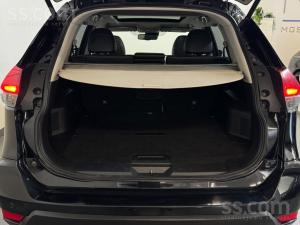 Black Nissan X-Trail 2018 in Riga, with an engine capacity of 2.00 L and mileage of 185 thousand km for 14900 €, photo 20 on AUTOMOTO.COM.LV