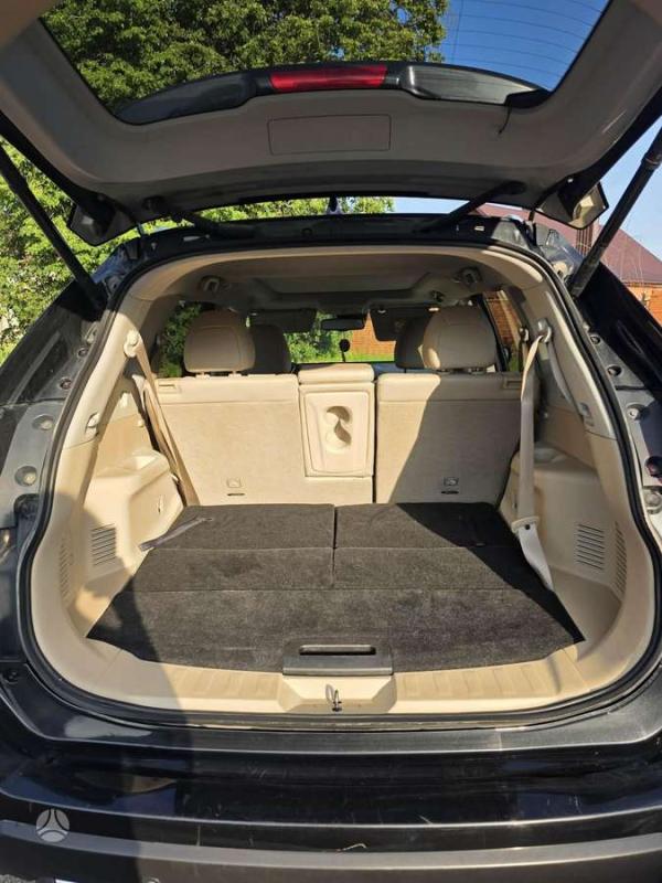 Black Nissan X-Trail 2018 in Taurage, with an engine capacity of 2.00 L and mileage of 230 thousand km for 11500 €, photo 9 on AUTOMOTO.COM.LV