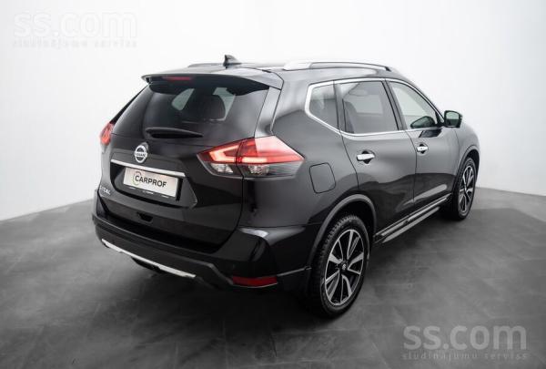 Melns Nissan X-Trail 2018 Tallina, ar dzinēja tilpumu 2.00 L un nobraukumu 163 tūkst. km par 13999 €, foto 4 vietnē AUTOMOTO.COM.LV