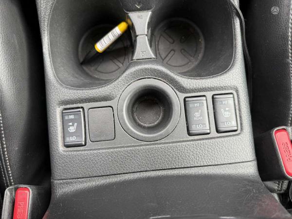 Black Nissan X-Trail 2018 in Rietavas, with an engine capacity of 1.60 L and mileage of 212 thousand km for 13000 €, photo 5 on AUTOMOTO.COM.LV