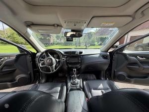 Melns Nissan X-Trail 2018 Rietavas, ar dzinēja tilpumu 1.60 L un nobraukumu 212 tūkst. km par 13000 €, foto 18 vietnē AUTOMOTO.COM.LV