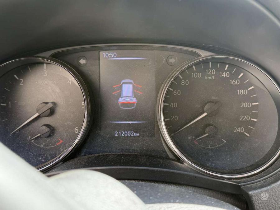 Melns Nissan X-Trail 2018 Rietavas, ar dzinēja tilpumu 1.60 L un nobraukumu 212 tūkst. km par 13000 €, foto 20 vietnē AUTOMOTO.COM.LV