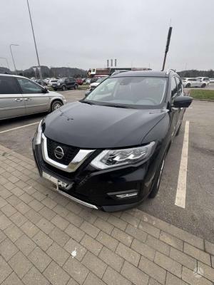Black Nissan X-Trail 2019 in Vilnius, with an engine capacity of 2.00 L and mileage of 116 thousand km for 16500 €, photo 2 on AUTOMOTO.COM.LV