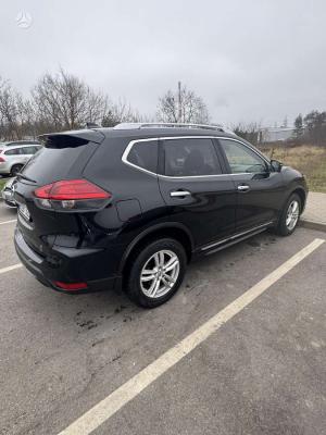 Black Nissan X-Trail 2019 in Vilnius, with an engine capacity of 2.00 L and mileage of 116 thousand km for 16500 €, photo 11 on AUTOMOTO.COM.LV