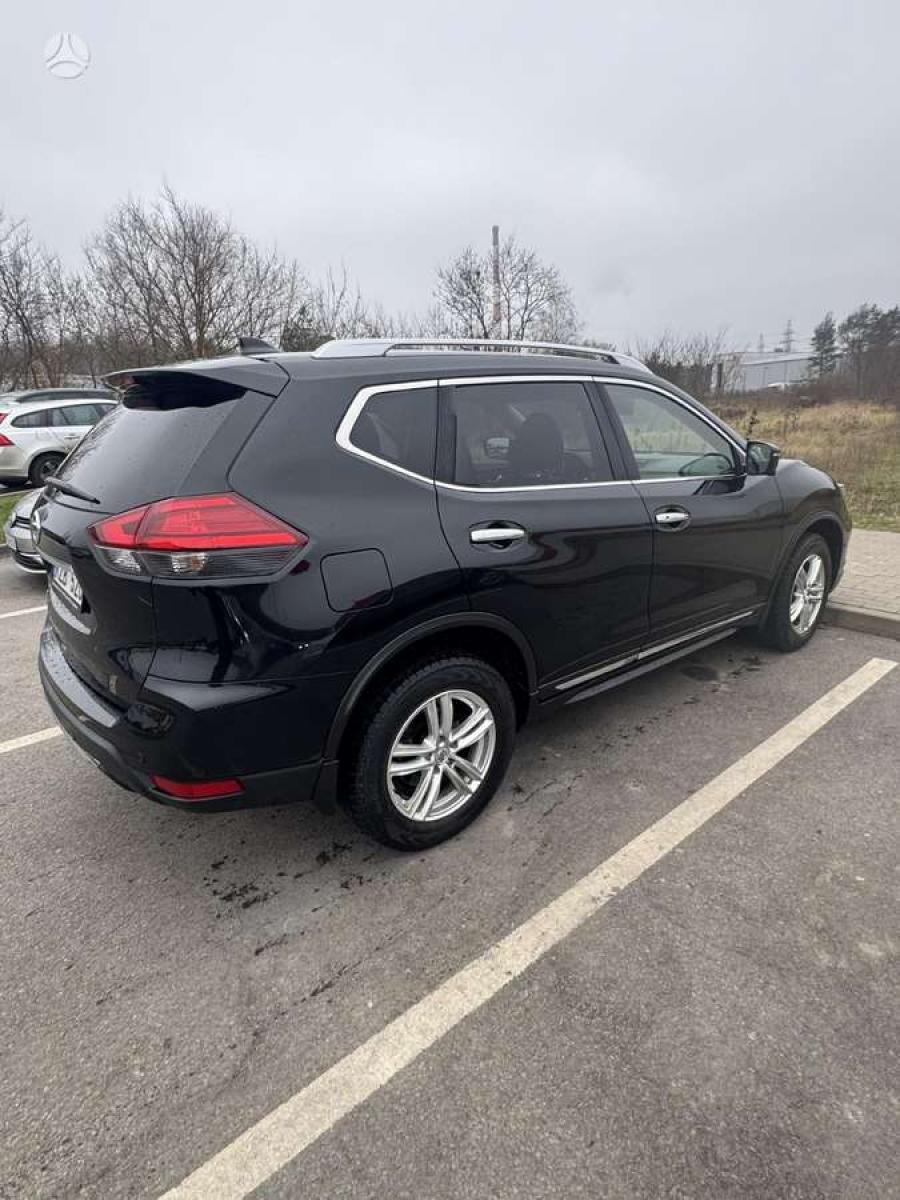 Black Nissan X-Trail 2019 in Vilnius, with an engine capacity of 2.00 L and mileage of 116 thousand km for 16500 €, photo 11 on AUTOMOTO.COM.LV