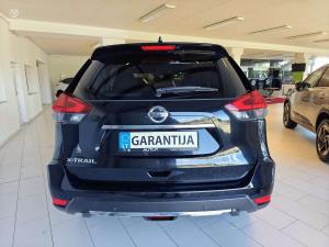 Black Nissan X-Trail 2019 in Siauliai, with an engine capacity of 2.00 L and mileage of 127 thousand km for 16700 €, photo 7 on AUTOMOTO.COM.LV