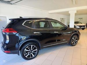 Black Nissan X-Trail 2019 in Siauliai, with an engine capacity of 2.00 L and mileage of 127 thousand km for 16700 €, photo 11 on AUTOMOTO.COM.LV