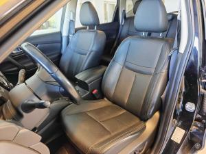 Black Nissan X-Trail 2019 in Siauliai, with an engine capacity of 2.00 L and mileage of 127 thousand km for 16700 €, photo 13 on AUTOMOTO.COM.LV