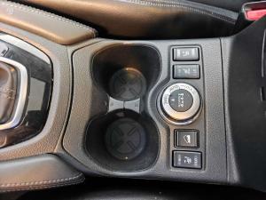 Black Nissan X-Trail 2019 in Siauliai, with an engine capacity of 2.00 L and mileage of 127 thousand km for 16700 €, photo 16 on AUTOMOTO.COM.LV