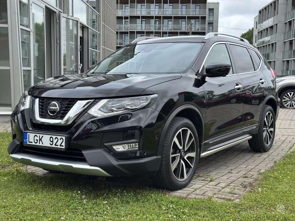 Melns Nissan X-Trail 2019 Klaipėda, ar dzinēja tilpumu 1.33 L un nobraukumu 73 tūkst. km par 16800 €, foto 1 vietnē AUTOMOTO.COM.LV