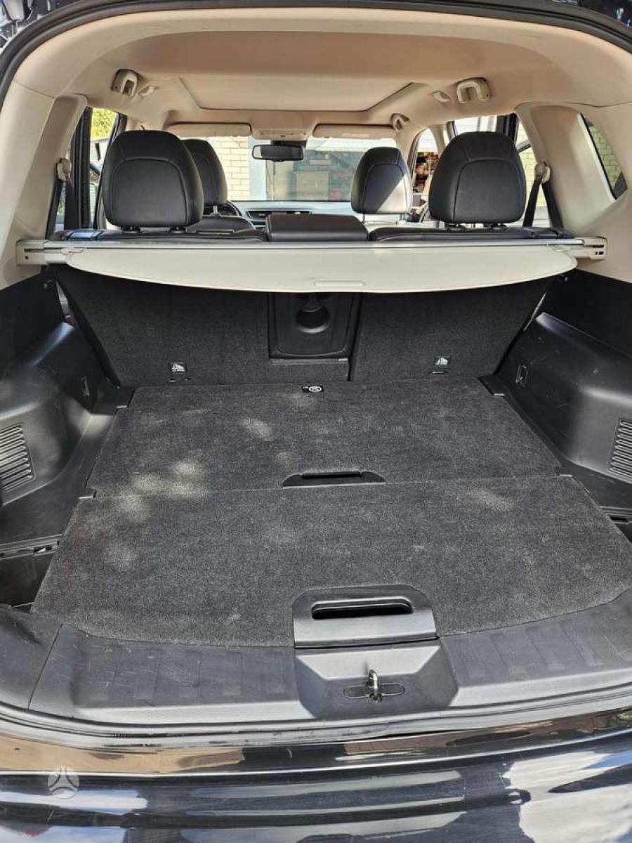 Black Nissan X-Trail 2019 in Kaunas, with an engine capacity of 2.00 L and mileage of 65 thousand km for 21990 €, photo 7 on AUTOMOTO.COM.LV