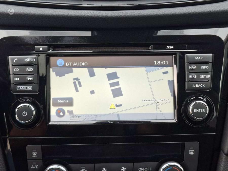 Black Nissan X-Trail 2019 in Siauliai, with an engine capacity of 1.60 L and mileage of 153 thousand km for 12400 €, photo 16 on AUTOMOTO.COM.LV