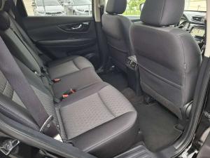 Black Nissan X-Trail 2019 in Siauliai, with an engine capacity of 1.60 L and mileage of 153 thousand km for 12400 €, photo 18 on AUTOMOTO.COM.LV