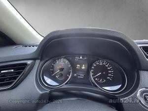 Black Nissan X-Trail 2020 in Parnu, with an engine capacity of 1.30 L and mileage of 84 thousand km for 18200 €, photo 11 on AUTOMOTO.COM.LV